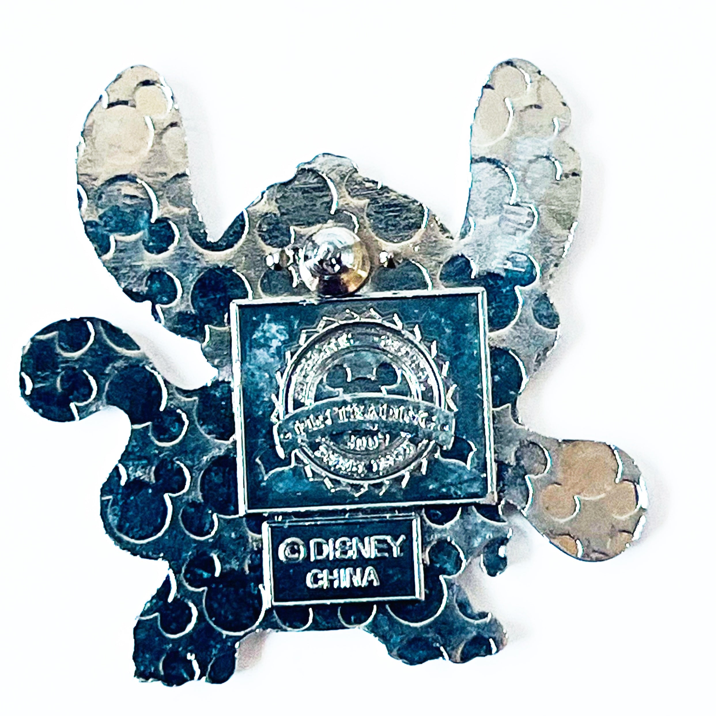 Disney Stitch Deluxe Red Lanyard Starter Stitch Growling Pin – The ...