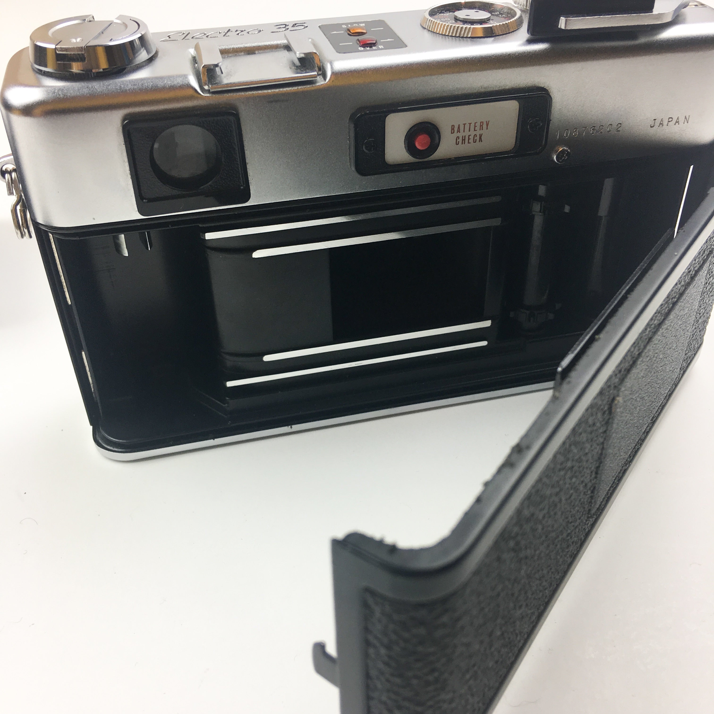 Vintage Yashica Electro 35 Film Camera 45mm Color DX Japan w/ Case ...